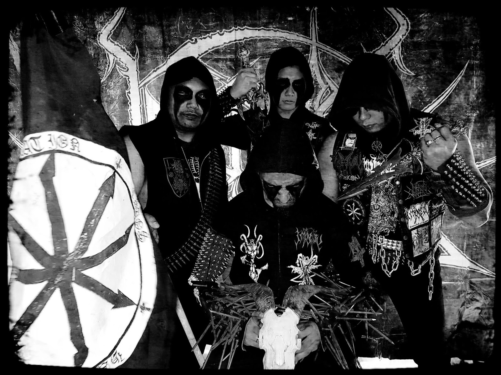 Recenze/review - INFERNAL EXECRATOR - Obsolete Ordinance (2018 ...