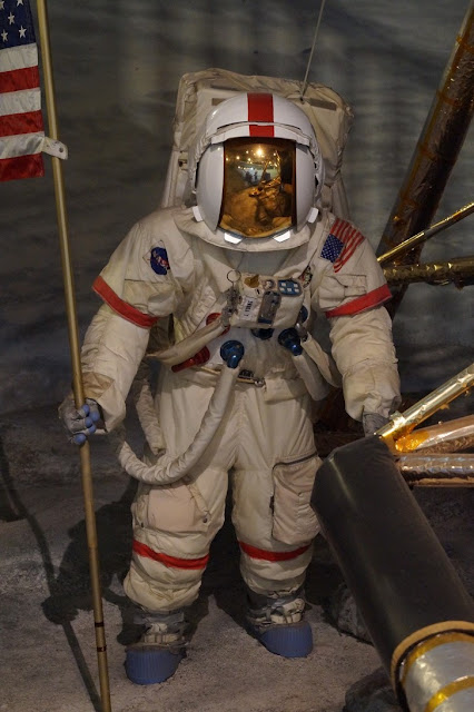 Plastic Models on the Internet: Space vehicles walkaround vol.4: Apollo ...