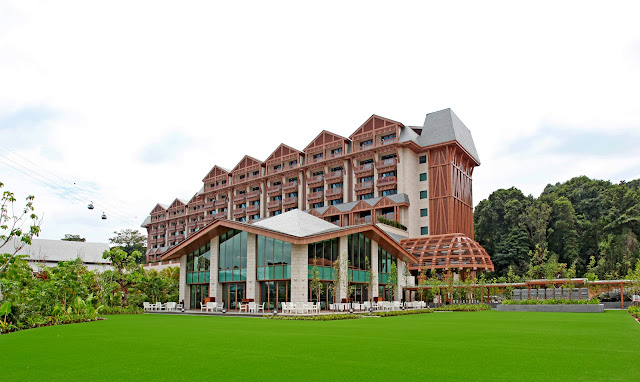 BeWicked Travel: Staycation: Equarius Hotel