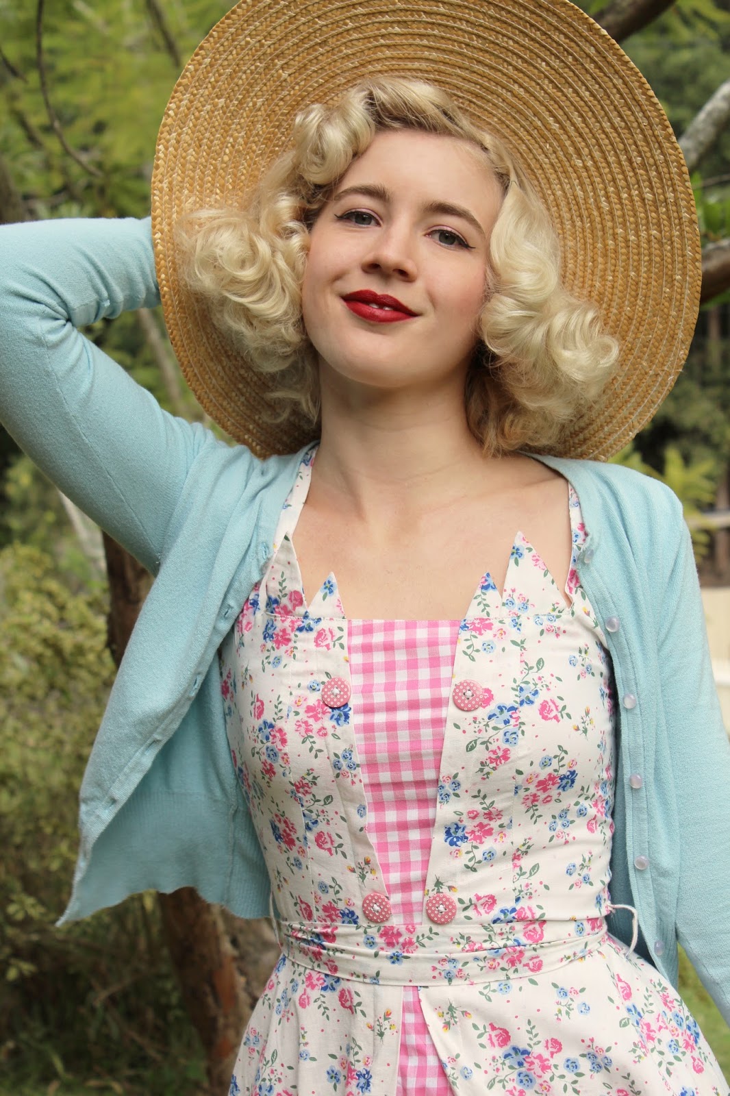 Pastel Picnic | GracefullyVintage