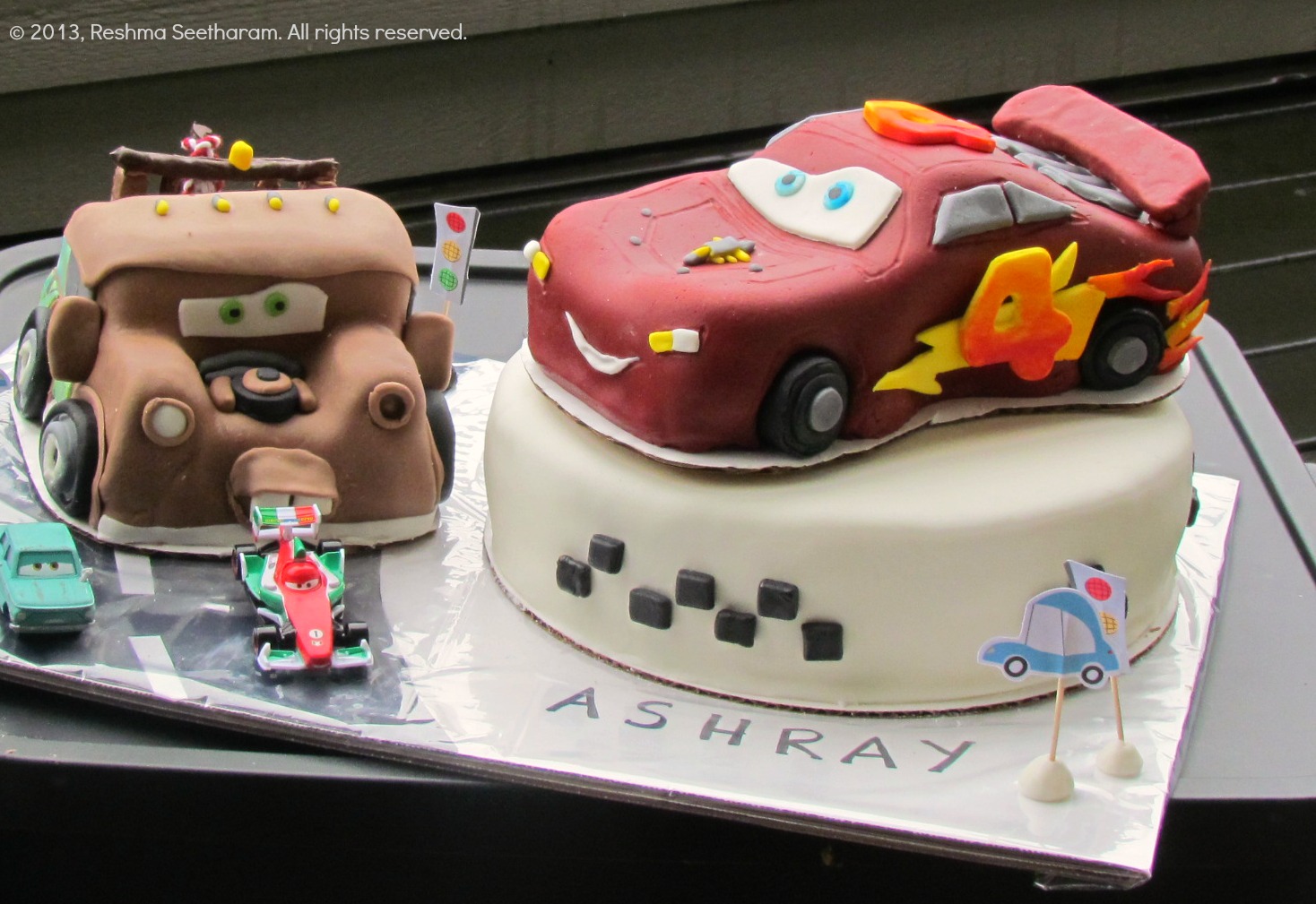 McQueen and Tow Mater Cake