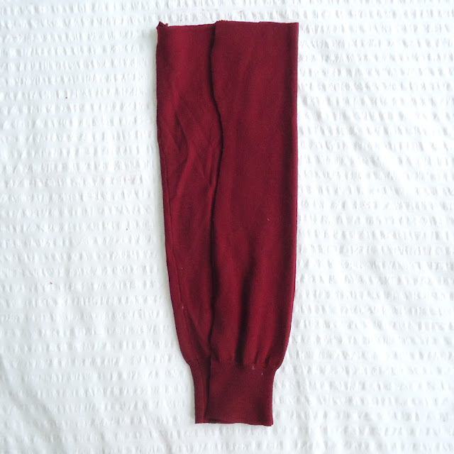 Chi Chi Dee Handmade: Monday Make: How To Upcycle An Old Jumper