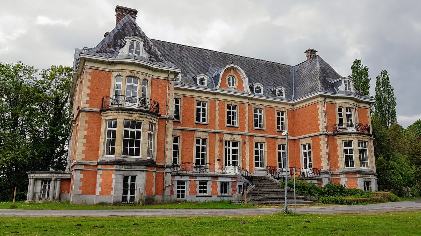 The castle of the Maurissens in Pellenberg