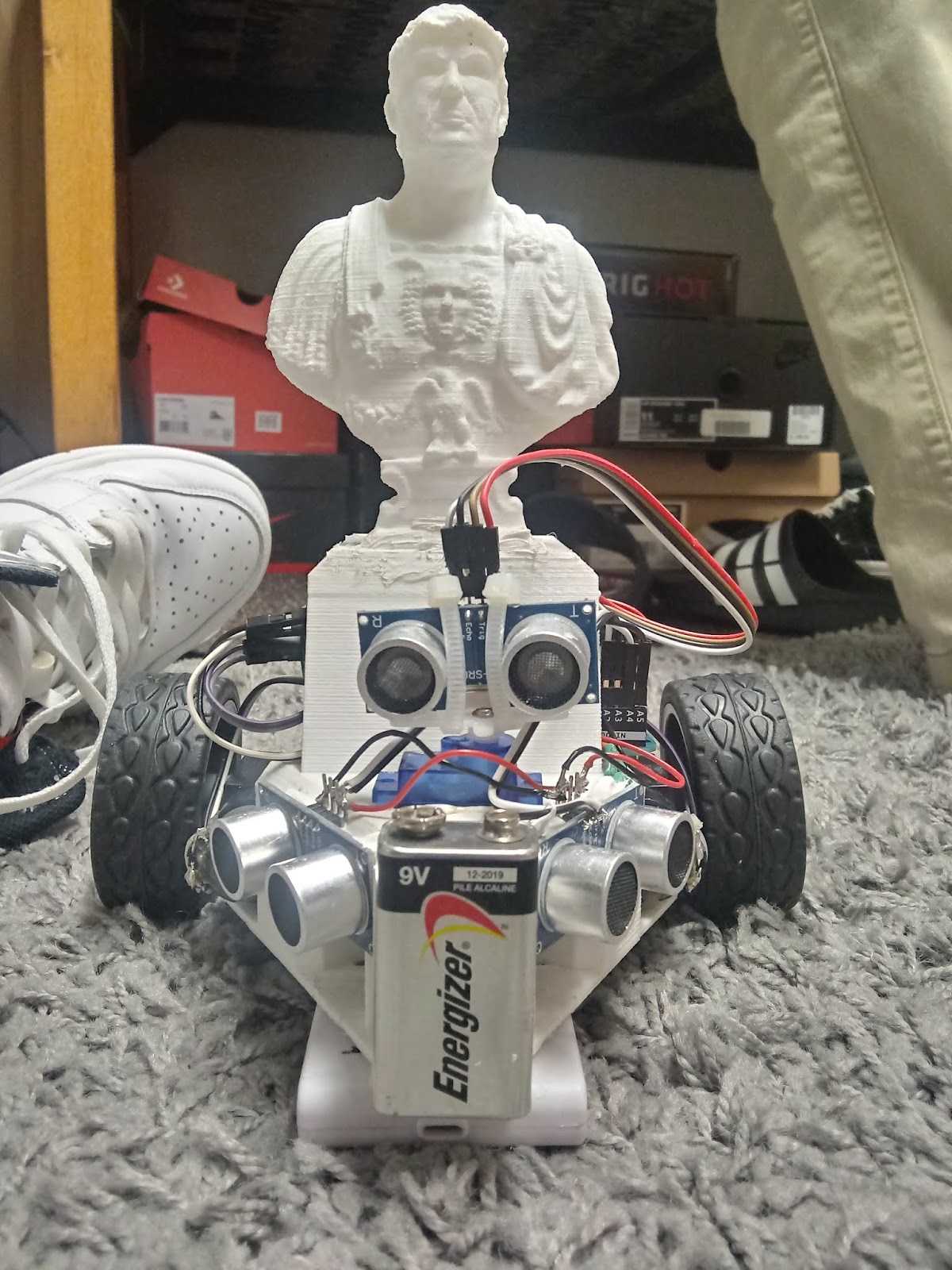 64. Arduino object following robot 64. Arduino object following robot