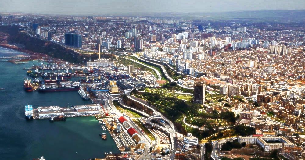 A LA VILLE D'ORAN: BIENVENUE A ORAN