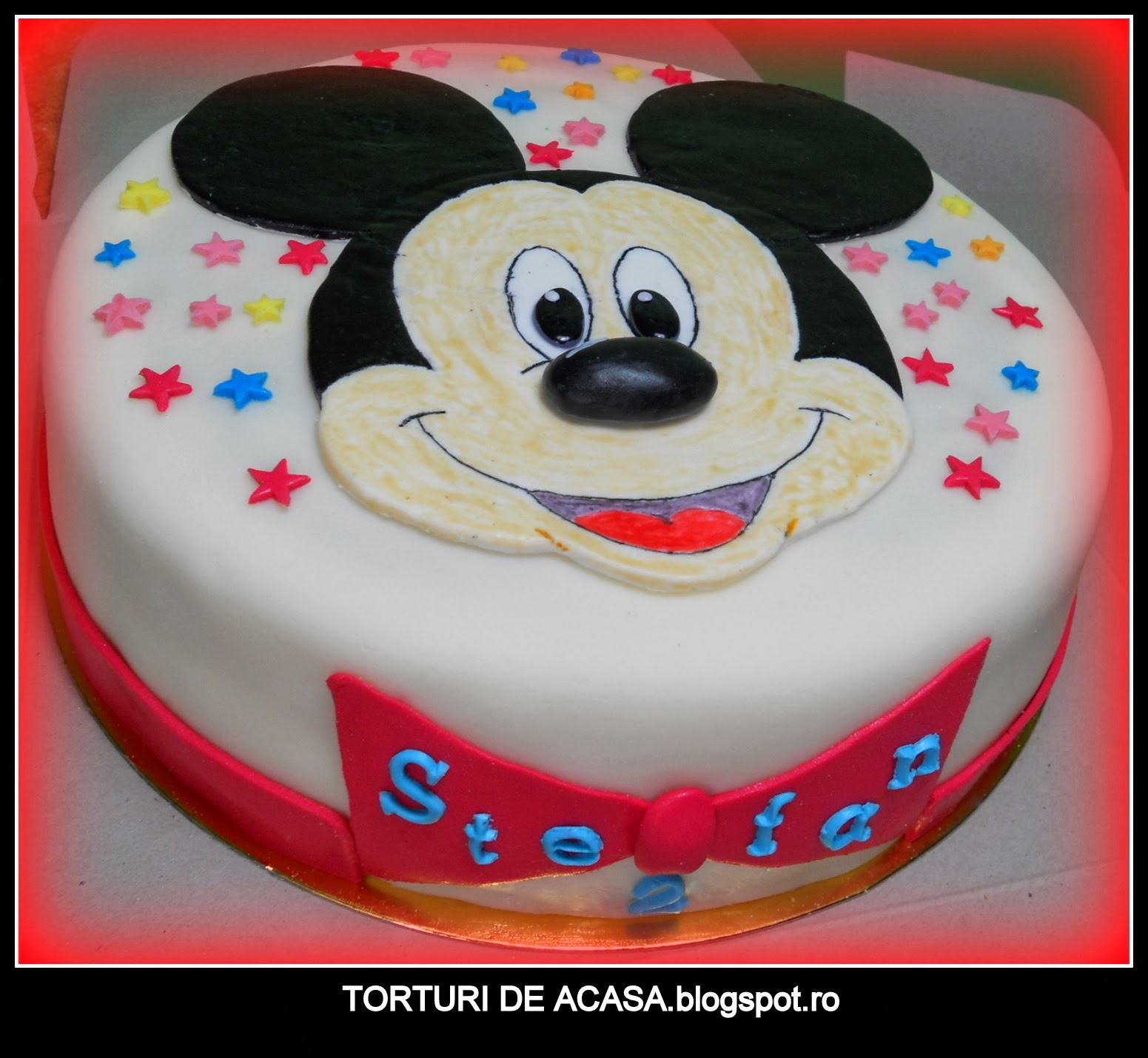 Torturi de acasa: Tort Mickey Mouse