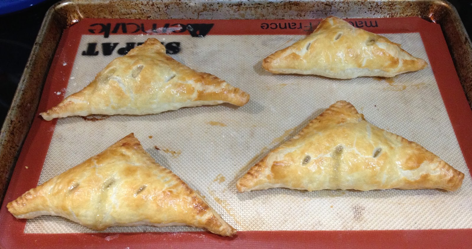 The Boozy Epicure: Chaussons aux Pommes (Apple Turnovers)