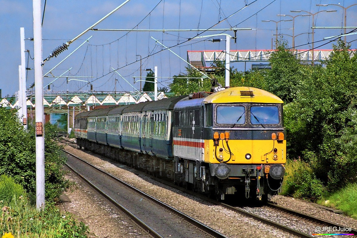 The History of InterCity Livery on CrossCountry Trains | Rail Revisited