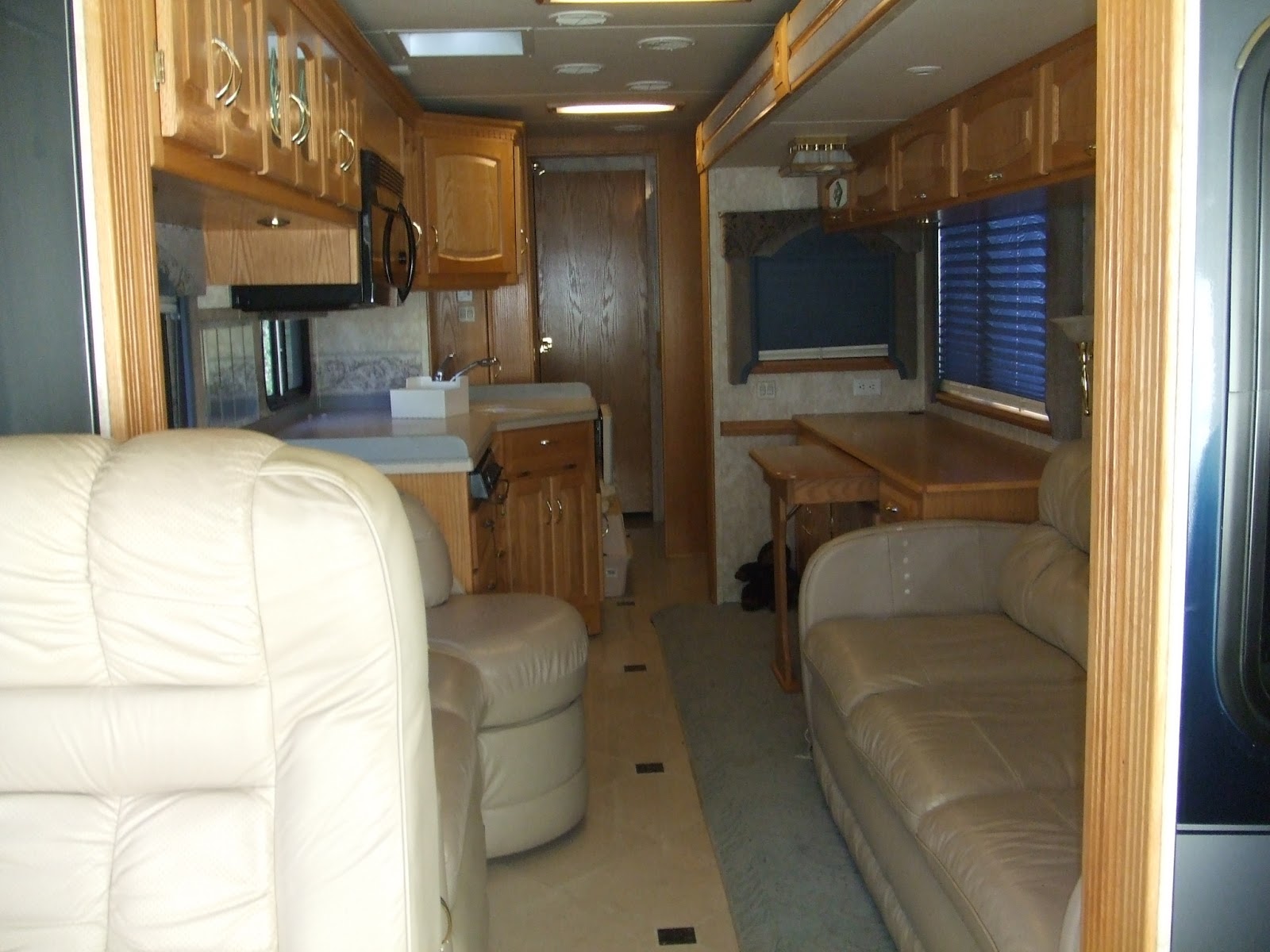 Dizzy's Wanderings & Wonderings: RV interior with slides in.