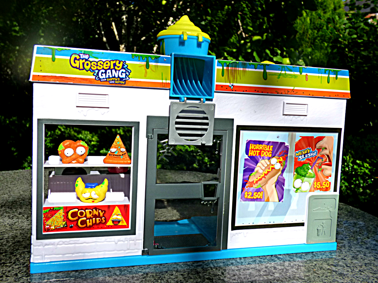 Chez Maximka: The Grossery Gang Yucky Mart Playset