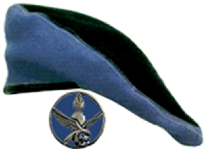 The Beret Project: The Distinctive Beret of the Commandos de Chasse