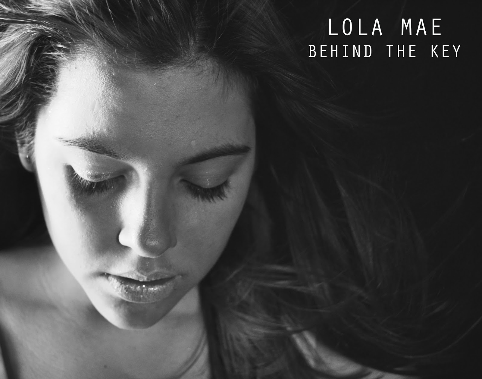 Hannah Pilkington's Media Blog: Album Cover