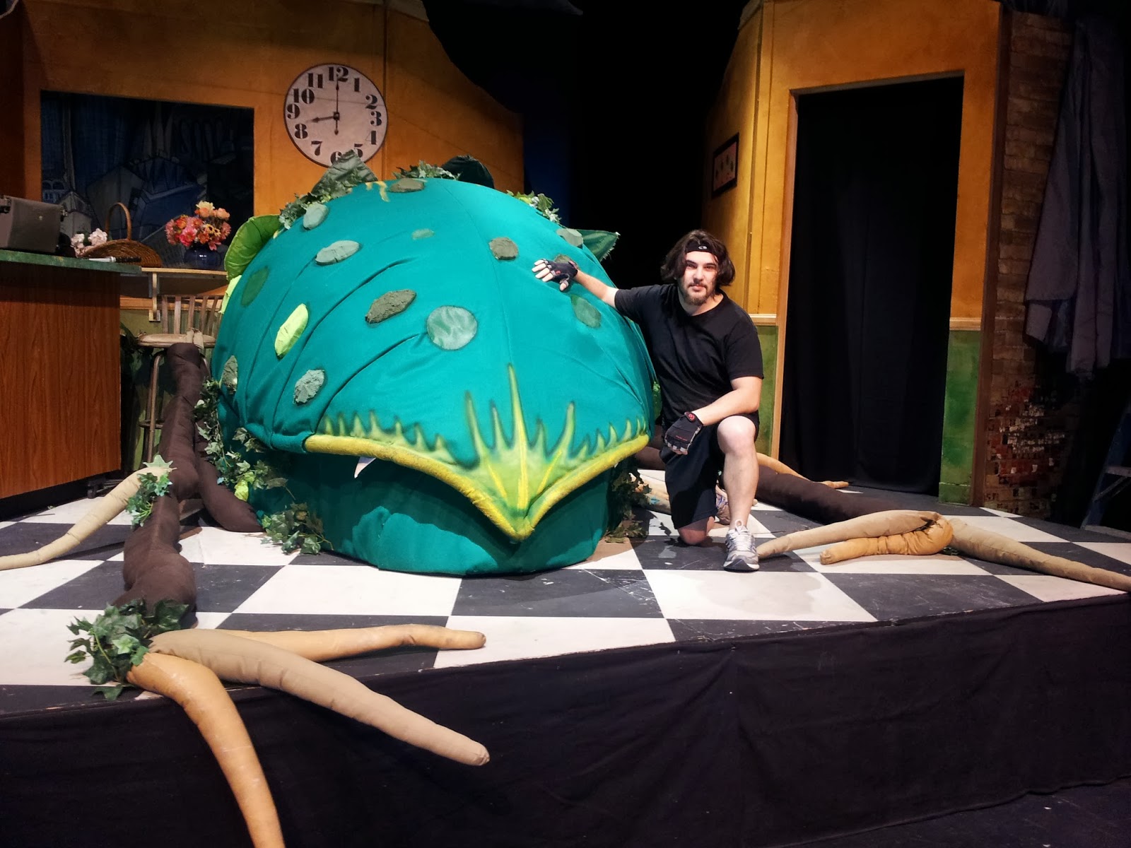 Tobincorporated: Caltech's Greatest Creation: The Making of Audrey II ...