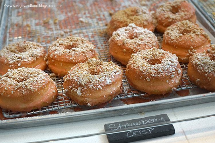 Astro Doughnuts & Fried Chicken - Downtown L.A. - Vegas and Food