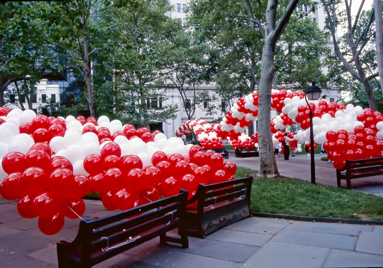 The Very Best Balloon Blog: 5 Day Facebook Challenge - a little bit of ...