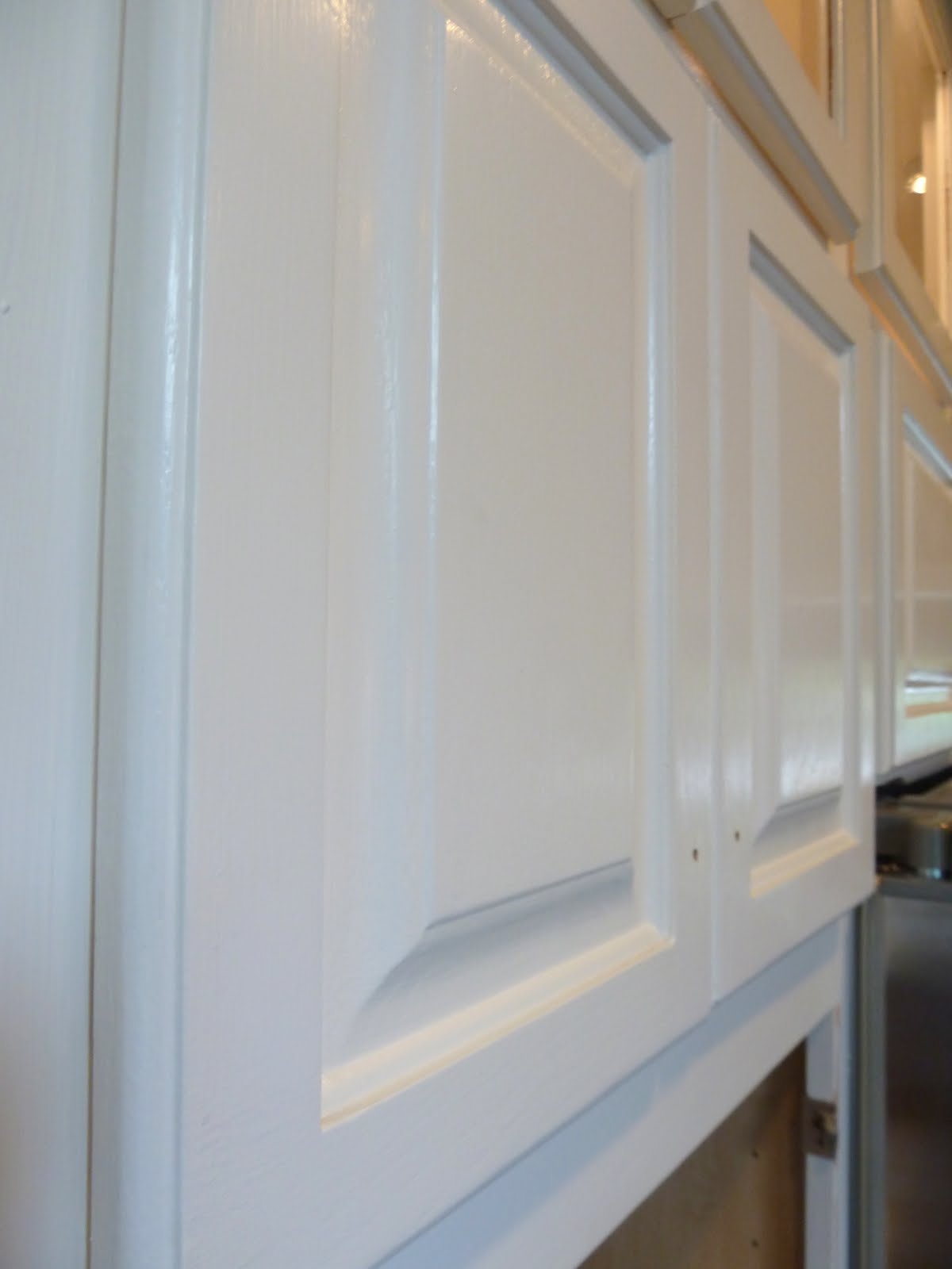 Distressed Kitchen Cabinets: How To Distress Your Kitchen Cabinets