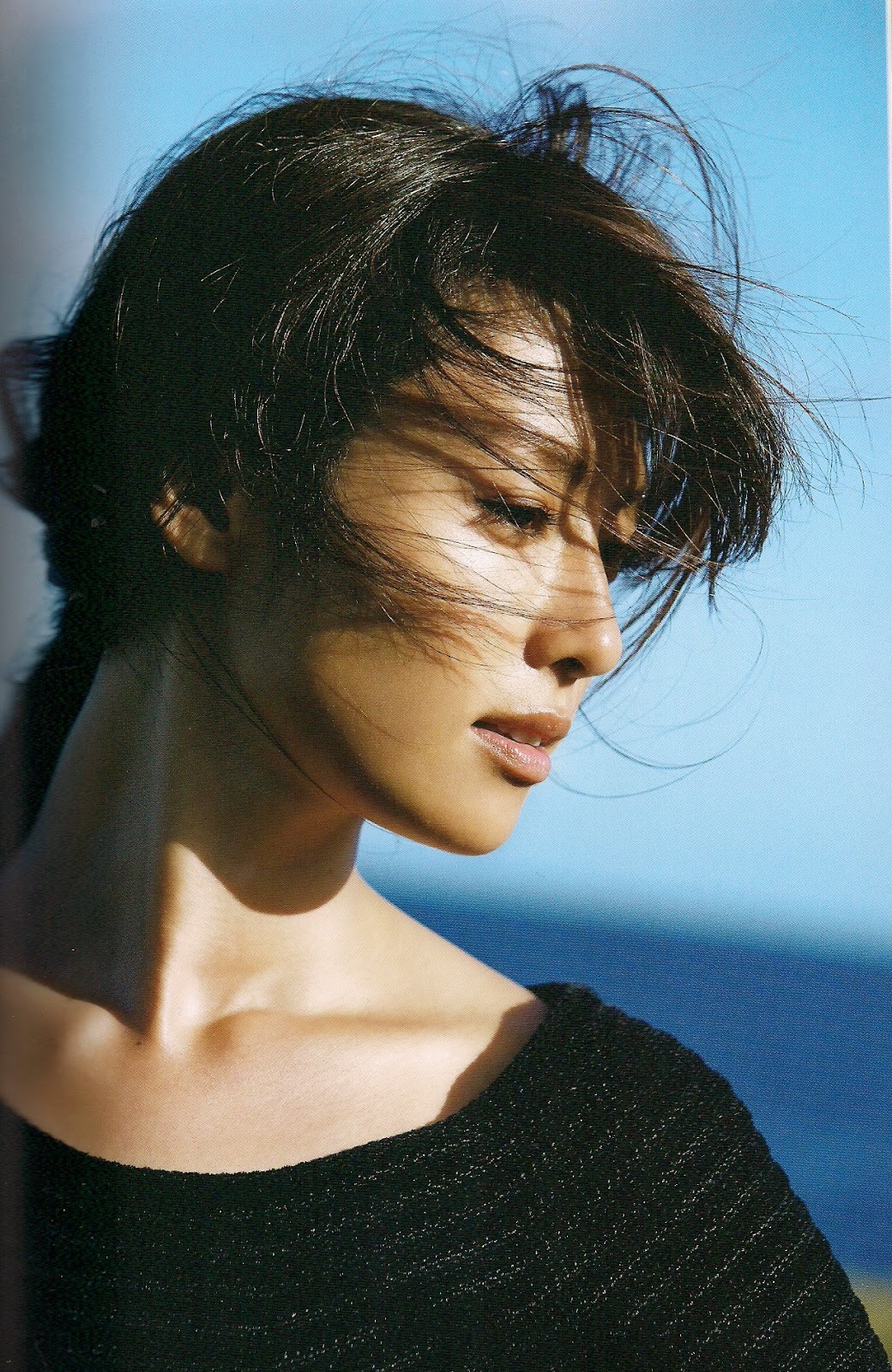 Nao Kanzaki and a few friends: Kyoko Fukada: "Down to Earth" photobook ...