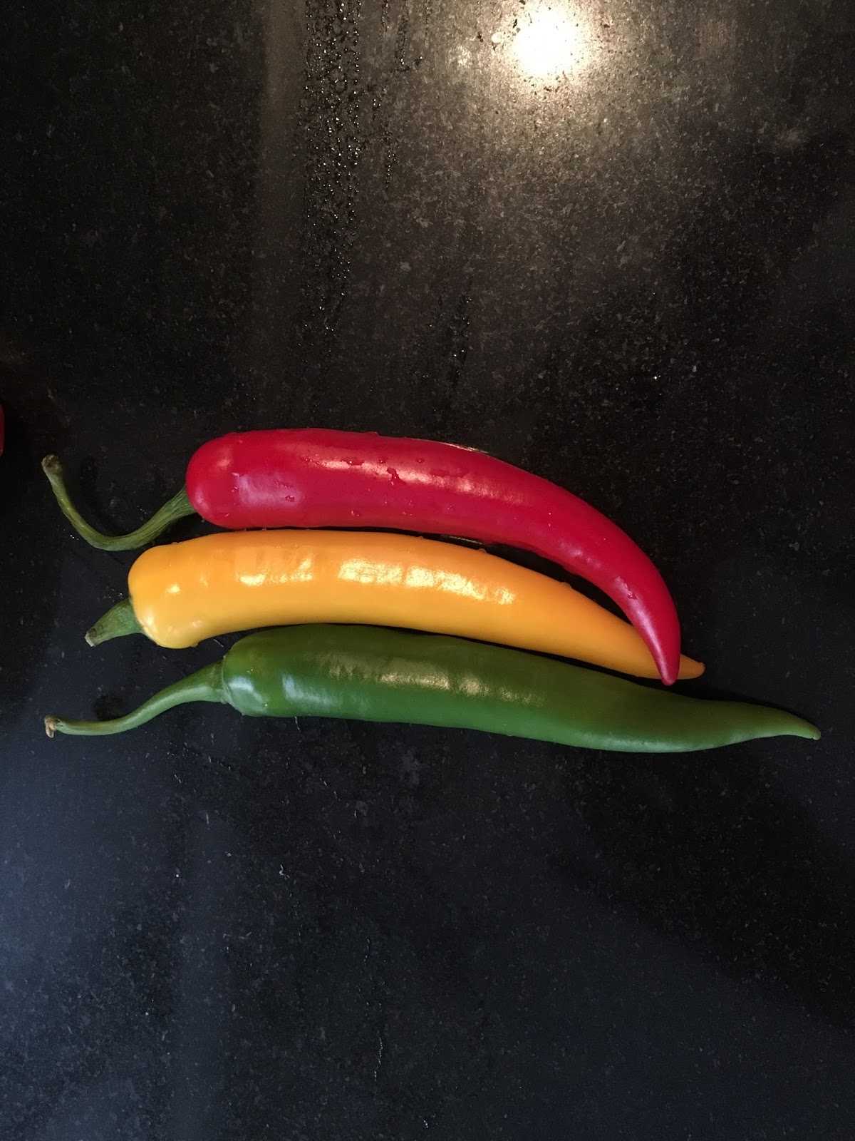 HEX - passie voor zelfmaken: mooie pepers: chilisaus