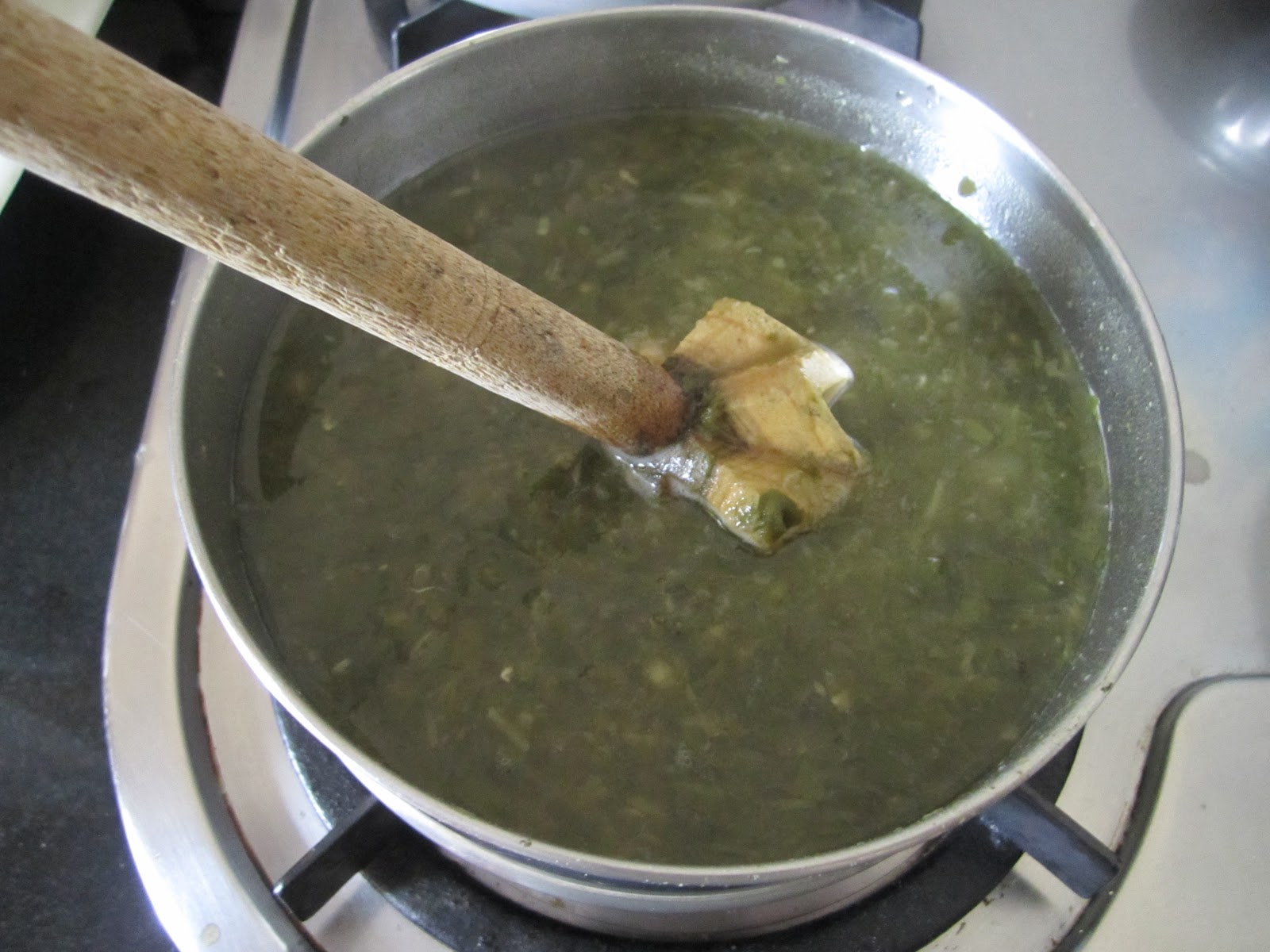 @ Best Maharashtrian Recipes : Aloo / Arabi Leaves Gargata / Curry