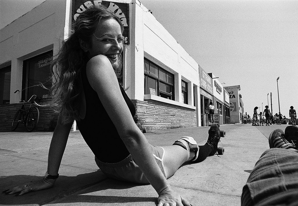 Stunning Photographs, Taken by a Punk Rock Record Producer, Capture ...