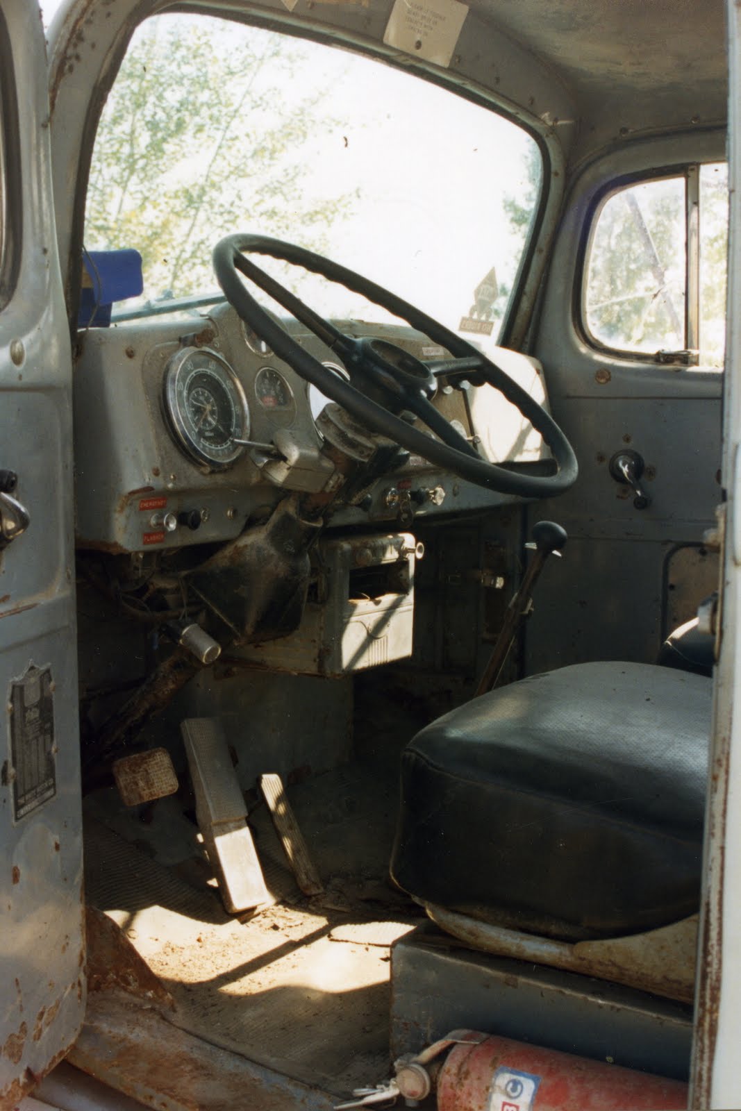 Truckfax: Autocar Custom Driver Cabs