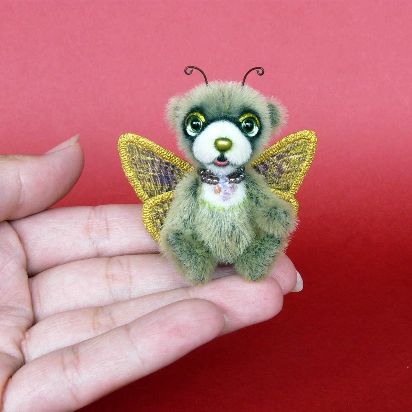 Teddy Valley Bears: Miniature green-eyed butterfly bear