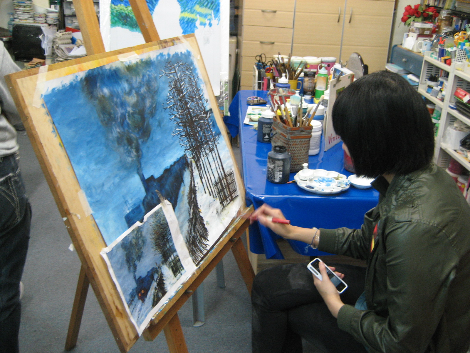 Visual art course for kids and adolecents: Regular visual arts classes