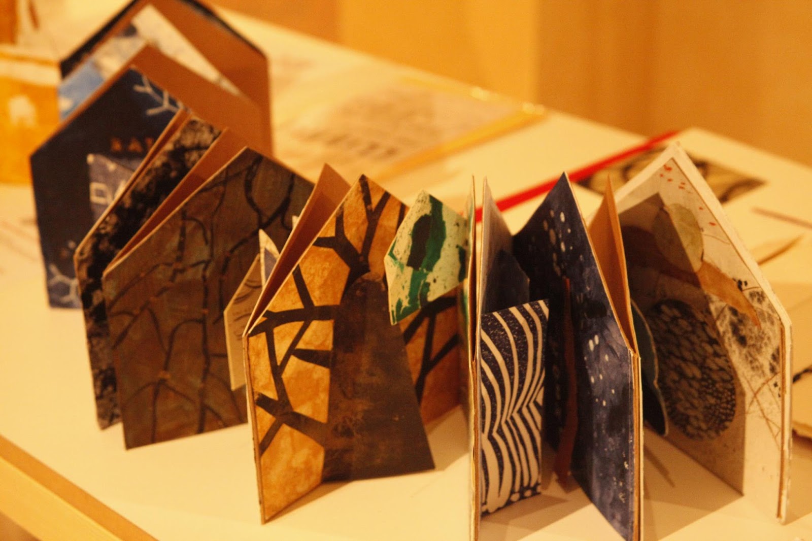 CAMINO LECTOR: EL OBJETO LIBRO O LIBRO OBJETO