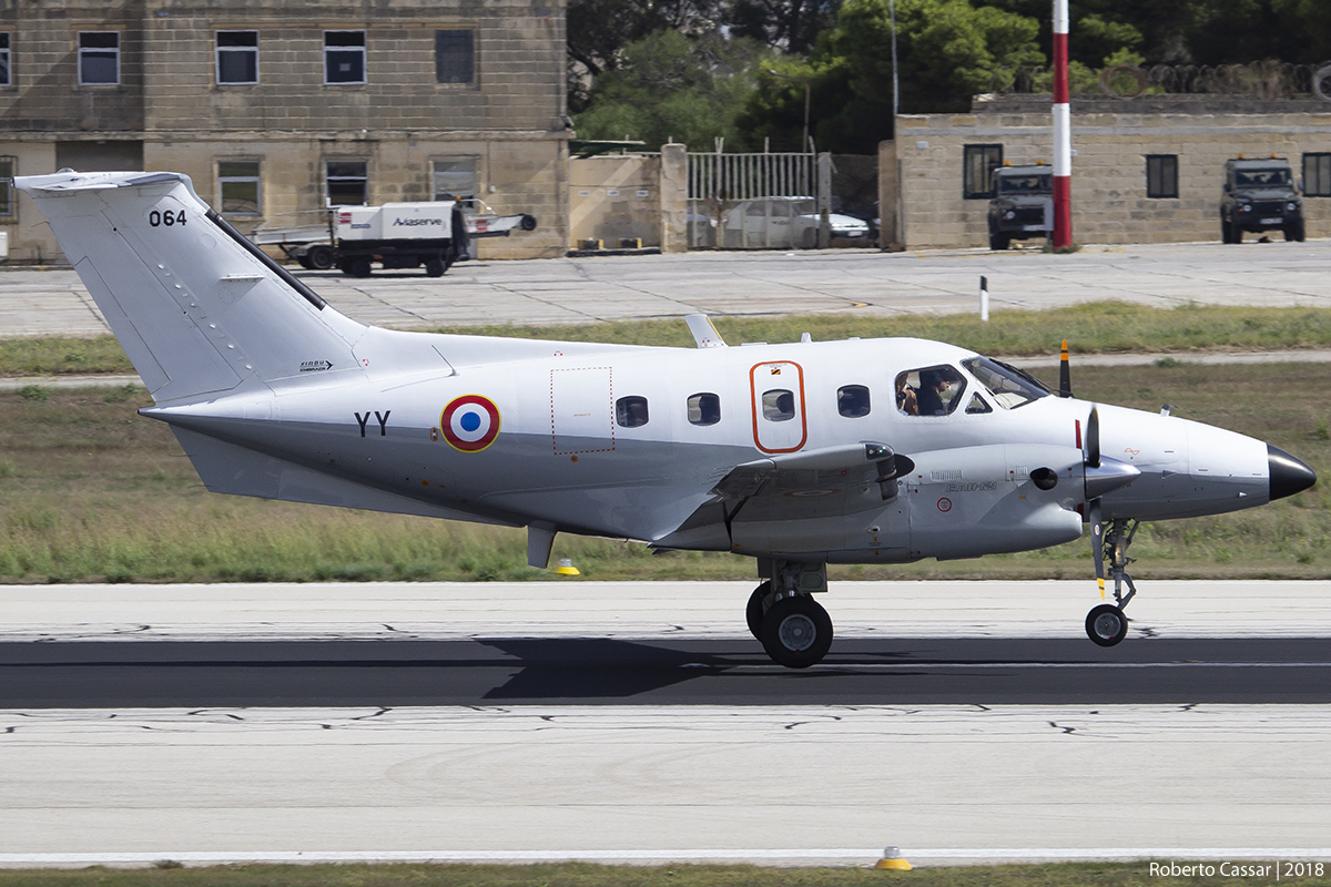 MLA Luqa Airport Movements: LMML Photo Movements