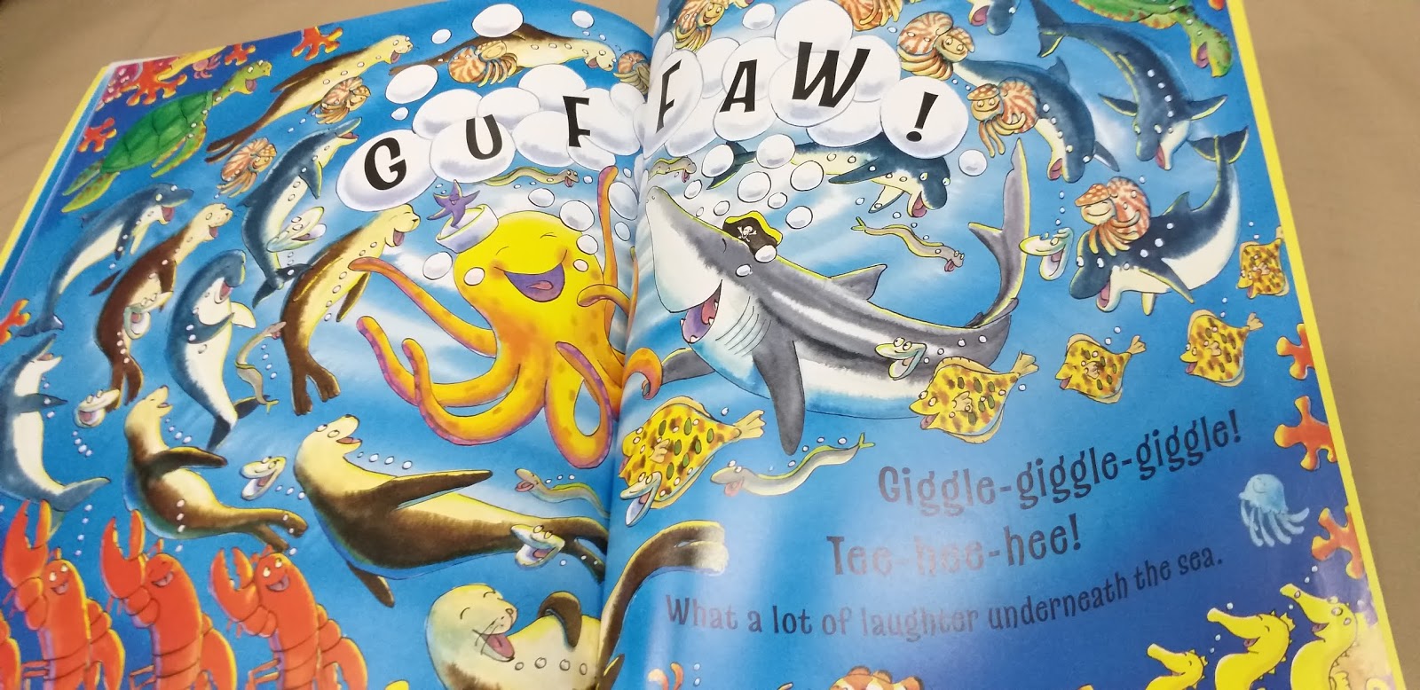 Kid Books Blog: 699.Jolly Olly Octopus / The Jungle Run / Alien tea ...