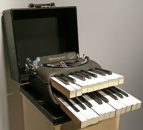 oz.Typewriter: Typing and Playing the Piano at the Same Time