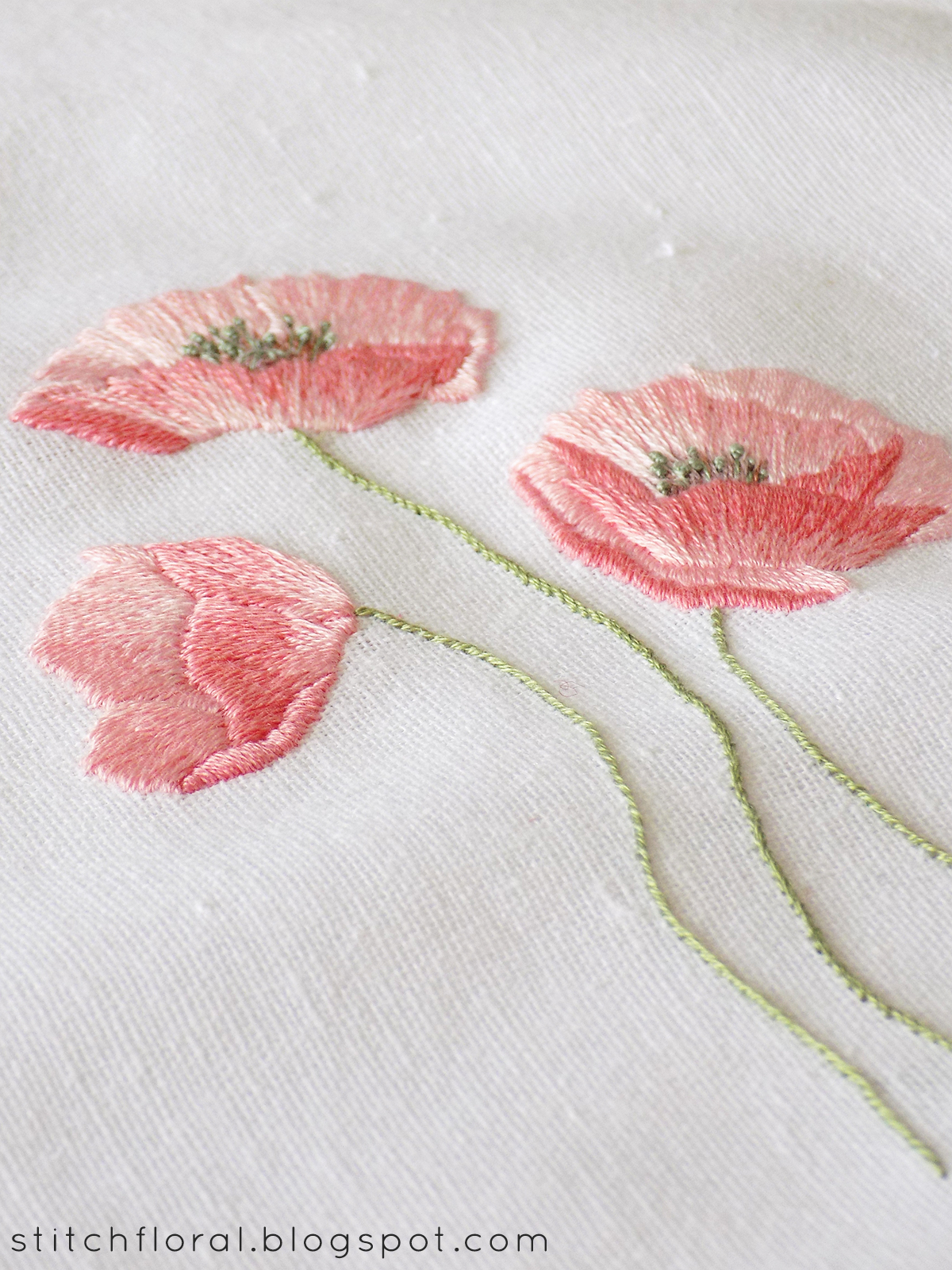 Dancing poppies: hand embroidery freebie! - Stitch Floral