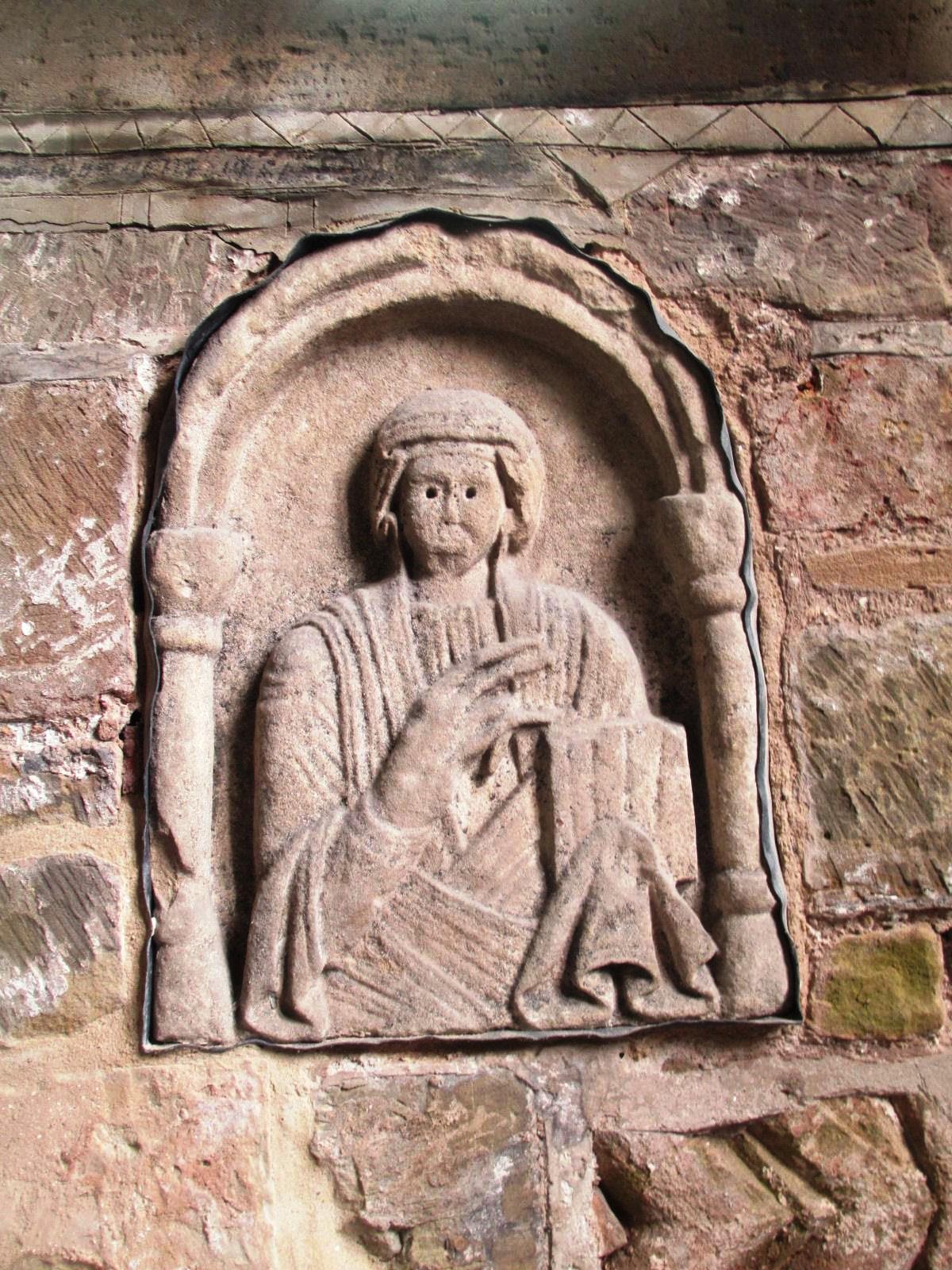 Liberal England: The Saxon carvings and Renaissance tombs at Breedon on ...