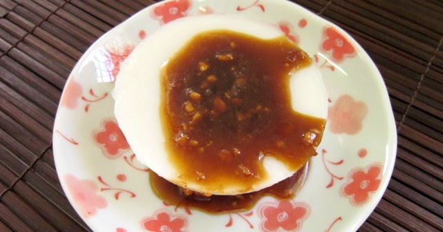 Sweet and savoury steamed rice cake