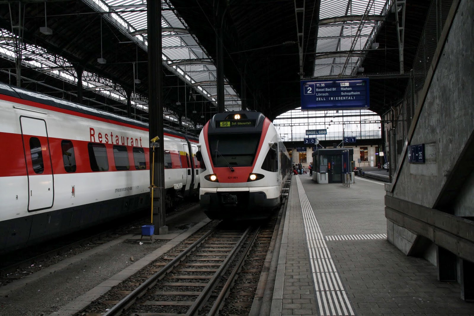 Unterwegs mit dem Donauwalzer -Mein Reisetagebuch: SBB GmbH: S5 und S6 ...