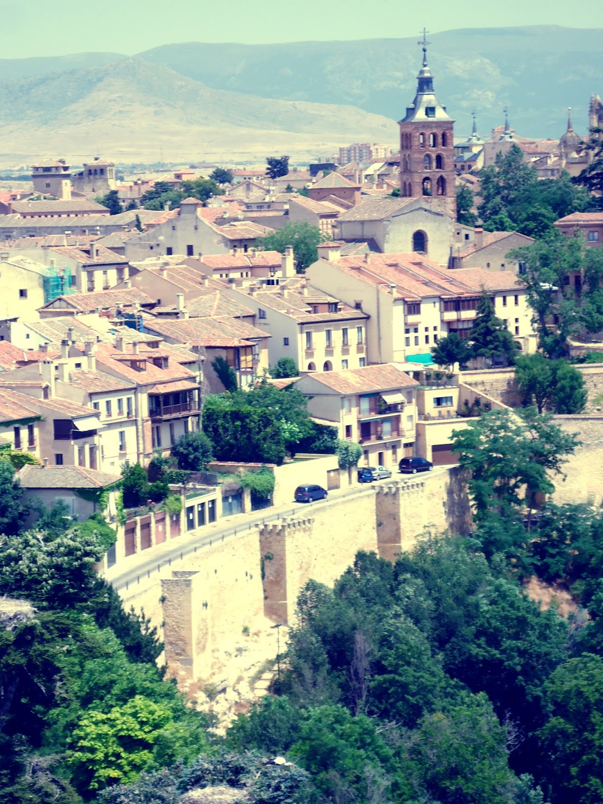 Tozzi Por Aí: Segóvia