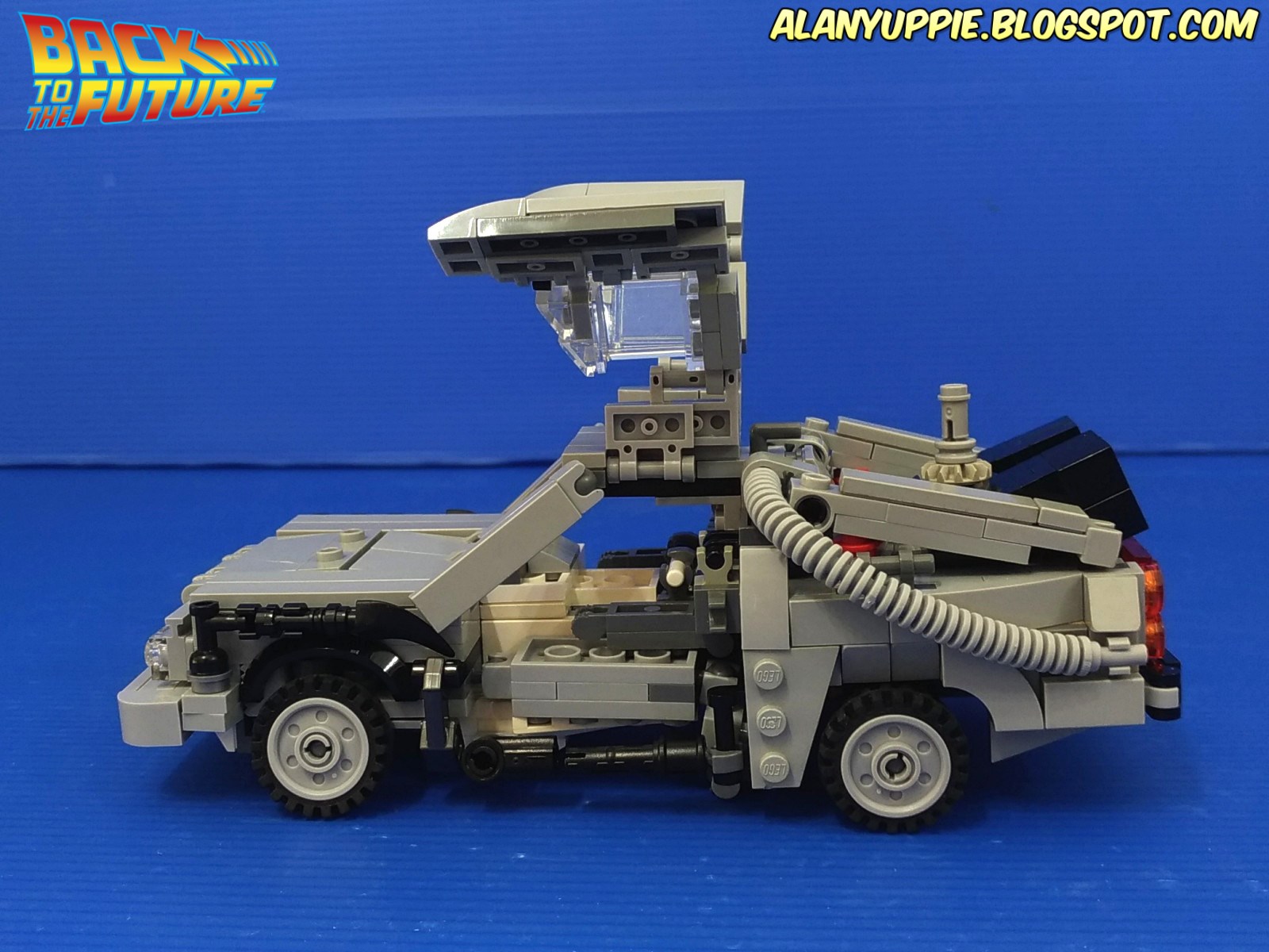 Alanyuppie's LEGO Transformers: LEGO Transformer Delorean Time Machine ...