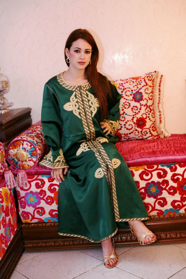 Khawla Benamrane en Mode Beldi ~ Caftan Nakhwa