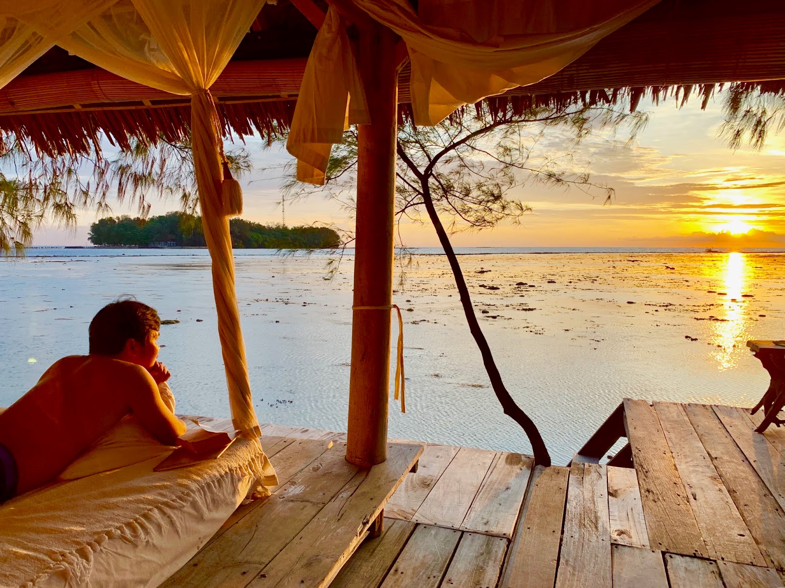 The Travel Guide to Macan Island Resort | Ritueli Daeli