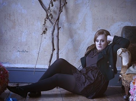 Celebrity Legs and Feet in Tights: Adele`s Legs and Feet in Tights