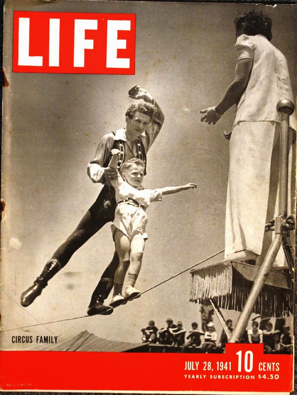 C r e t i v e Satellite: 75 years of life "Life" photos