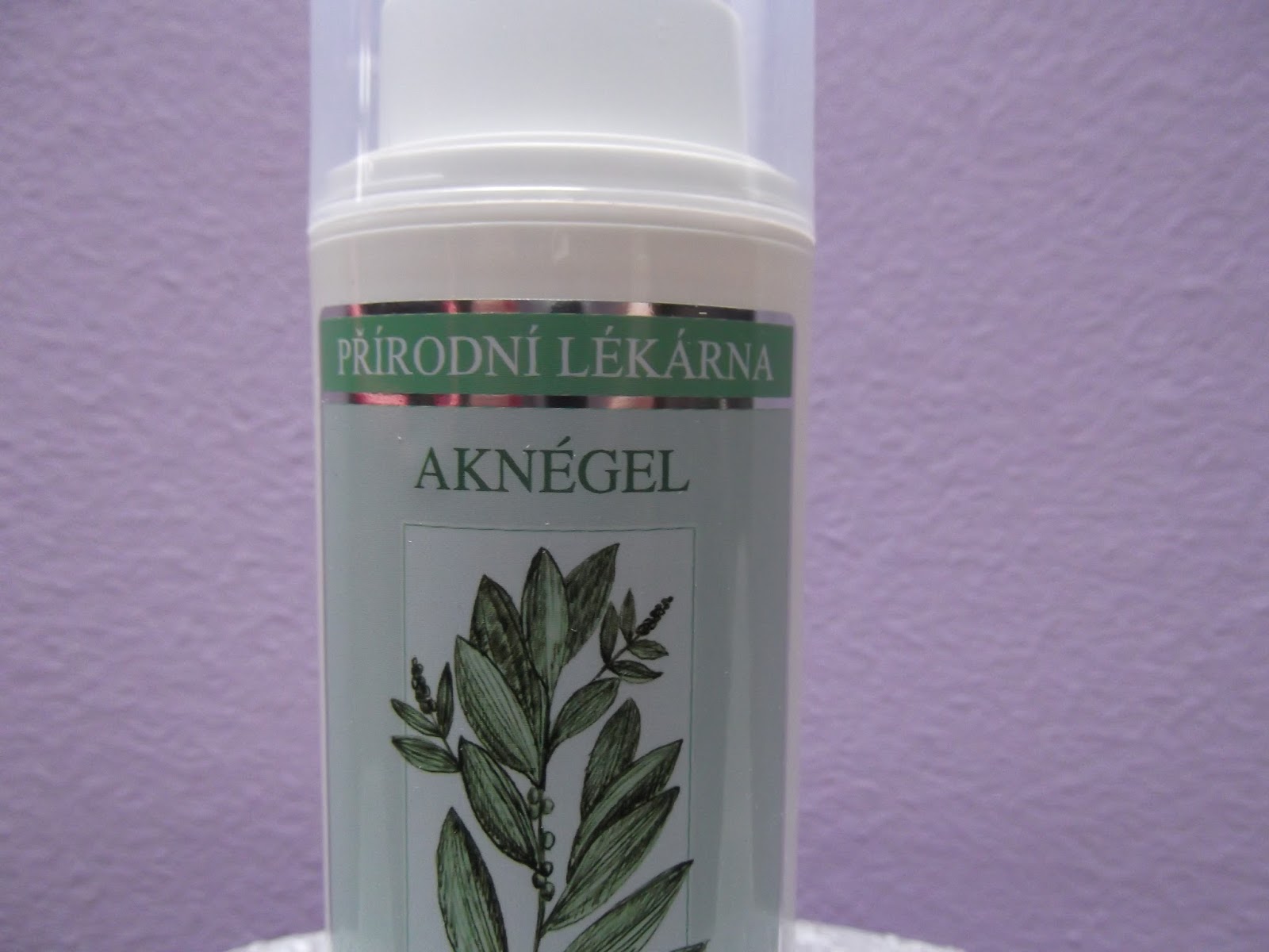 Akné gél - Byť ženou je úžasné!