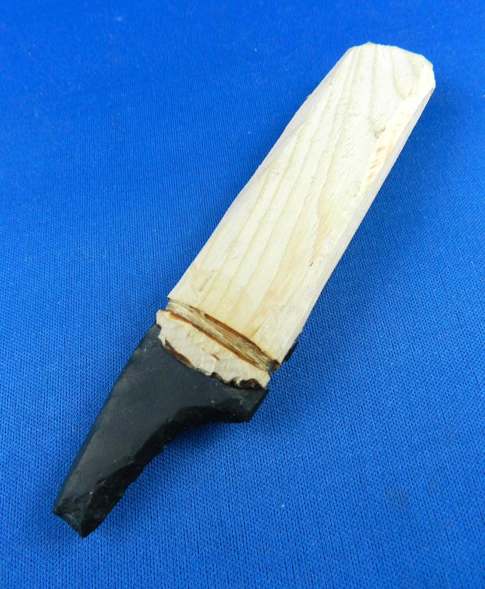 Elfshot: Groswater Palaeoeskimo Side-scraper