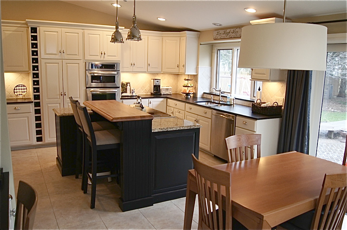 The Yellow Cape Cod: Dramatic Kitchen Makeover~Before and After