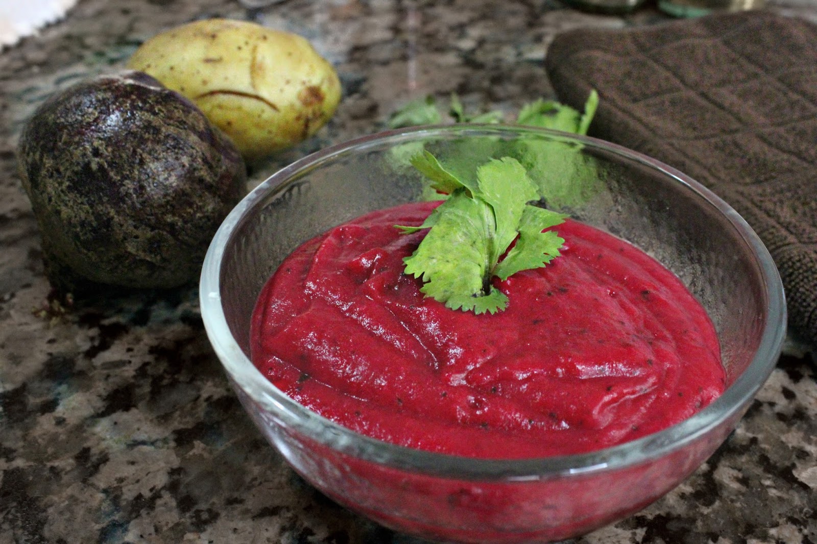 Creamy Mashed Potatoes with Beetroot