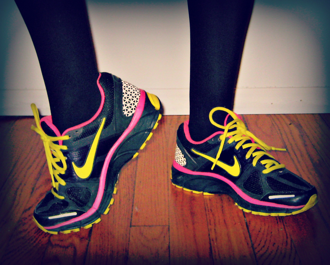 CUBICLE CRIME #6: INAPPROPRIATE FOOTWEAR PART I — THE SLOPPY SNEAKER ...