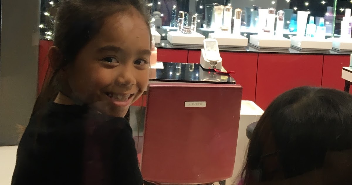 Brigitte's Life: Customer! お客さん★