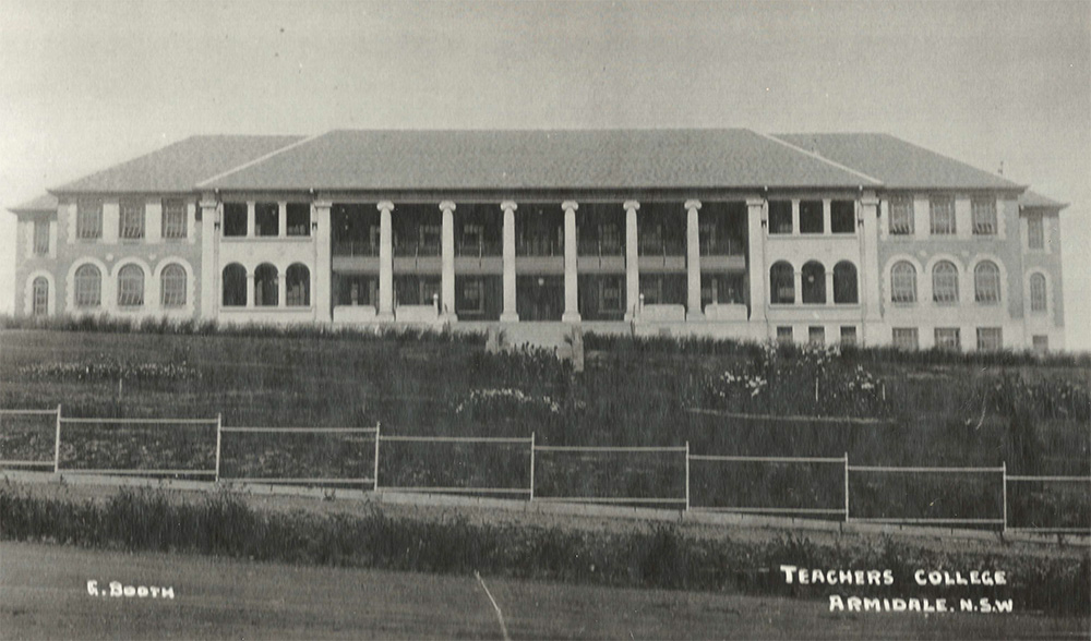 New England's History: Build on: Armidale Teachers' College survives ...