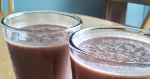 The Healthy Hoff: Chocolate Date Milk