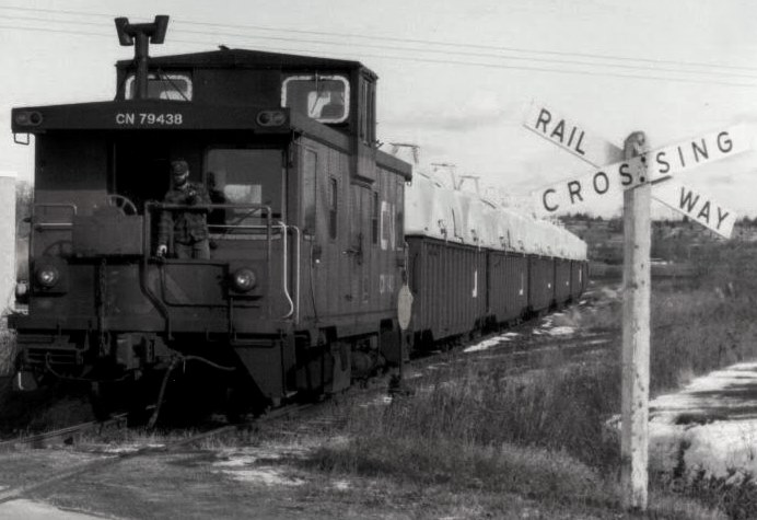 Trackside Treasure: Red & White Crossbucks